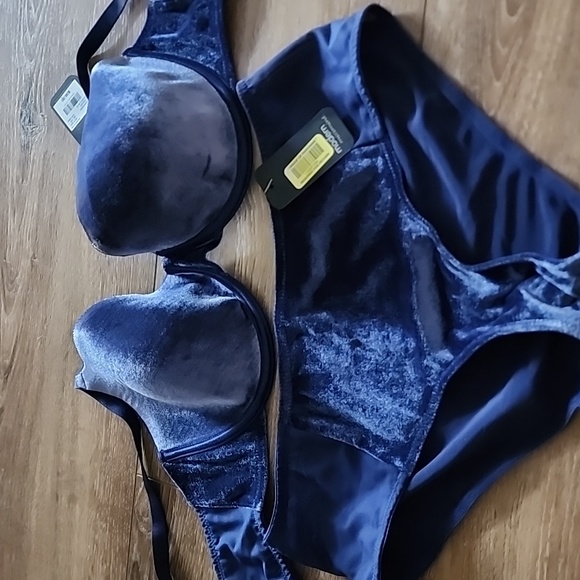 modern movements | Intimates & Sleepwear | Modern Movements New Bra ...